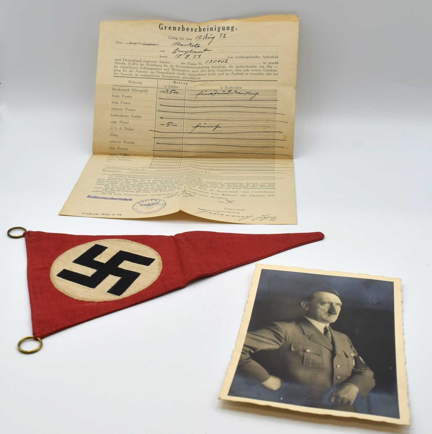 Lot 150 - Third Reich German Swastika pennant flag