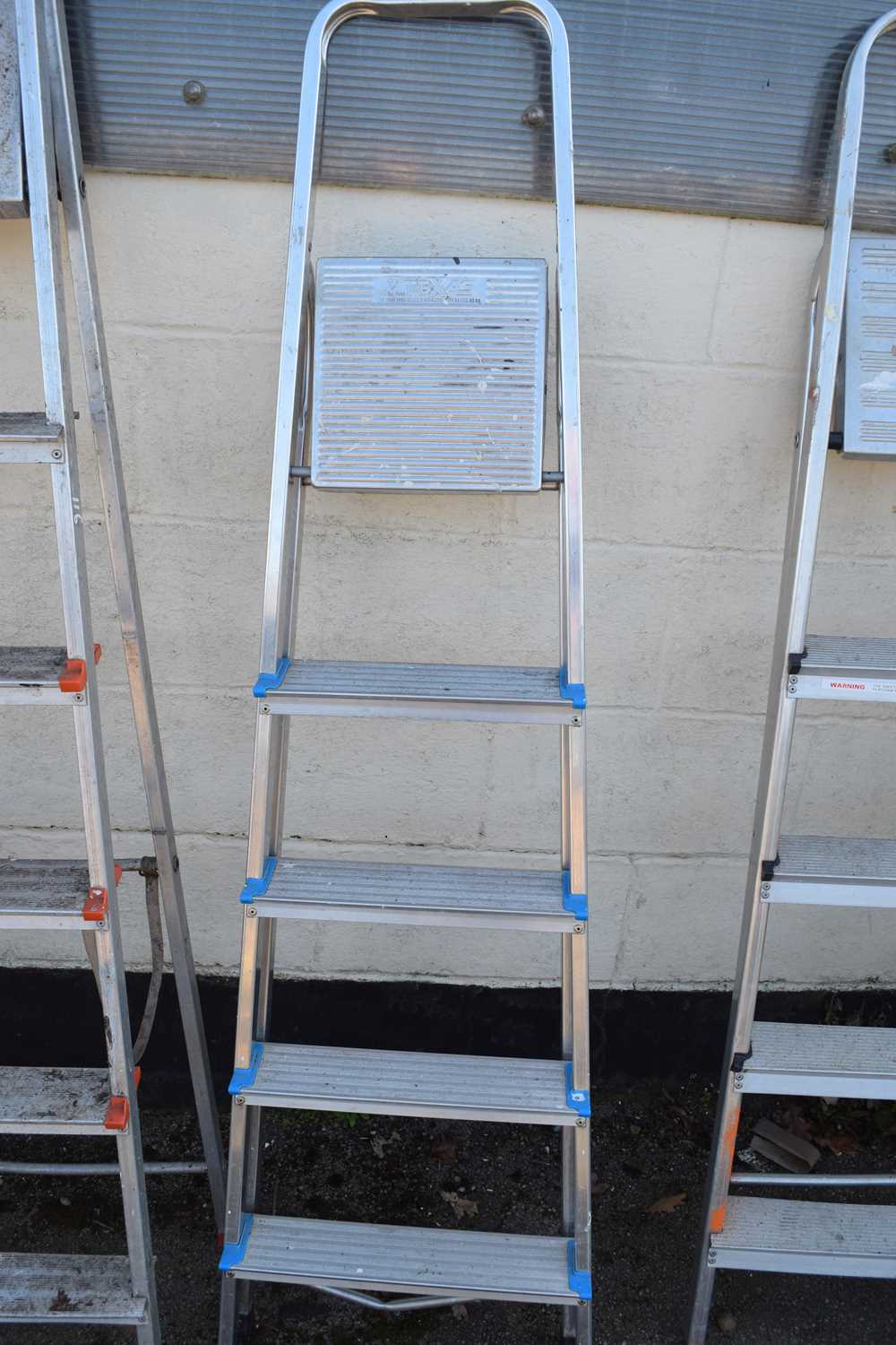 Lot 115 - Texas four rung domestic step ladder